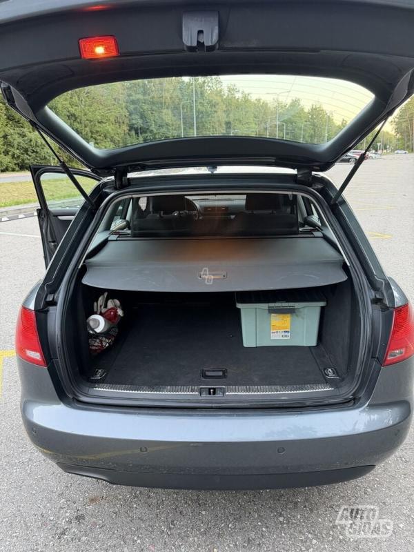 Grey Audi A4 2007 in Klaipeda, with an engine capacity of 2.00 L and mileage of 335 thousand km for 2500 €, photo 9 on AUTOMOTO.COM.LV