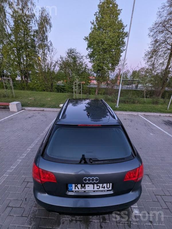 Audi A4 2007 in Jelgava on AUTOMOTO.COM.LV Grey Audi A4 2007 in Jelgava, with an engine capacity of 2.00 L and mileage of 370 thousand km for 1500 €, photo 5 on AUTOMOTO.COM.LV