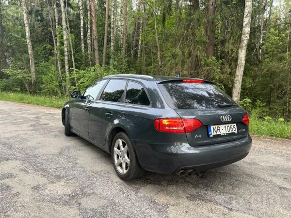 Pelēks Audi A4 2008 Jelgava, ar dzinēja tilpumu 2.00 L un nobraukumu 306 tūkst. km par 5950 €, foto 3 vietnē AUTOMOTO.COM.LV