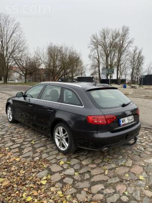 Grey Audi A4 2008 in Riga, with an engine capacity of 3.00 L and mileage of 351 thousand km for 5100 €, photo 3 on AUTOMOTO.COM.LV