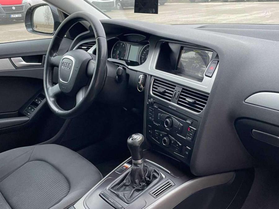 Pelēks Audi A4 2008 Ukmergė, ar dzinēja tilpumu 1.80 L un nobraukumu 353 tūkst. km par 3999 €, foto 9 vietnē AUTOMOTO.COM.LV