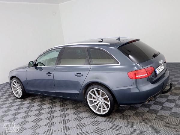 Pelēks Audi A4 2008 Tallina, ar dzinēja tilpumu 2.00 L un nobraukumu 382 tūkst. km par 3299 €, foto 4 vietnē AUTOMOTO.COM.LV