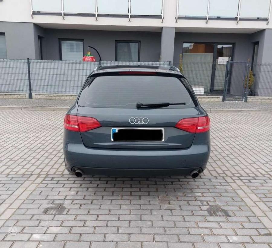 Pelēks Audi A4 2008 Viļņa, ar dzinēja tilpumu 2.00 L un nobraukumu 295 tūkst. km par 3300 €, foto 3 vietnē AUTOMOTO.COM.LV