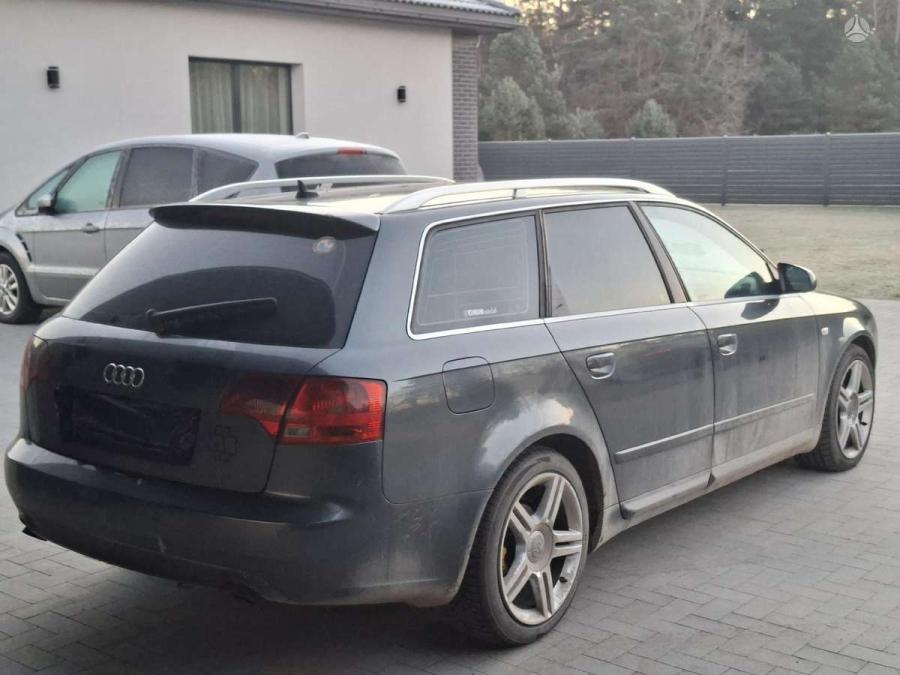 Grey Audi A4 2008 in Silute, with an engine capacity of 1.97 L and mileage of 260 thousand km for 1000 €, photo 3 on AUTOMOTO.COM.LV