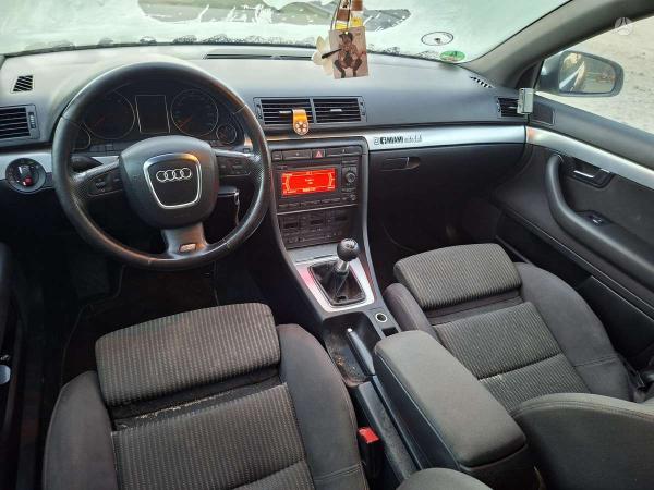 Grey Audi A4 2008 in Silute, with an engine capacity of 1.97 L and mileage of 260 thousand km for 1000 €, photo 6 on AUTOMOTO.COM.LV