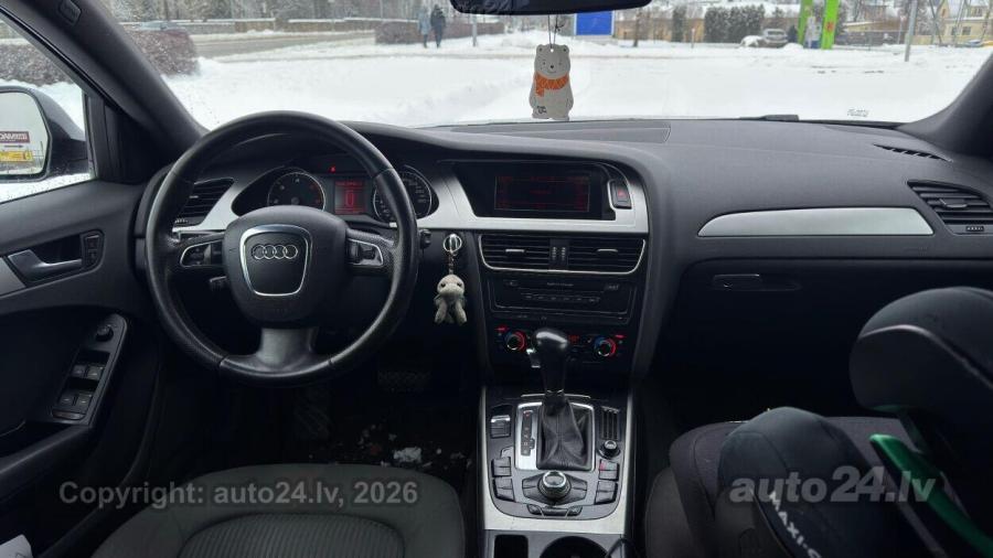 Pelēks Audi A4 2008 Jehvi, ar dzinēja tilpumu 2.00 L un nobraukumu 0 tūkst. km par 4300 €, foto 11 vietnē AUTOMOTO.COM.LV