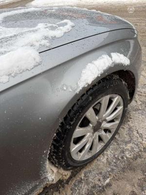 Grey Audi A4 2008 in Vilnius, with an engine capacity of 2.00 L and mileage of 371 thousand km for 3500 €, photo 9 on AUTOMOTO.COM.LV
