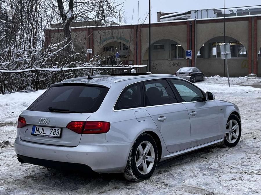 Grey Audi A4 2008 in Ukmerge, with an engine capacity of 1.97 L and mileage of 352 thousand km for 4800 €, photo 12 on AUTOMOTO.COM.LV
