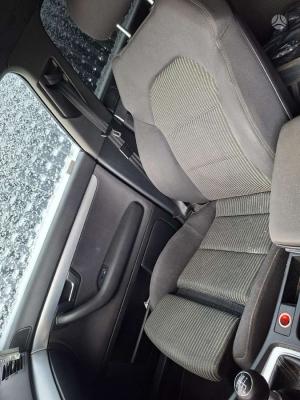 Grey Audi A4 2008 in Silute, with an engine capacity of 1.97 L and mileage of 260 thousand km for 1250 €, photo 9 on AUTOMOTO.COM.LV