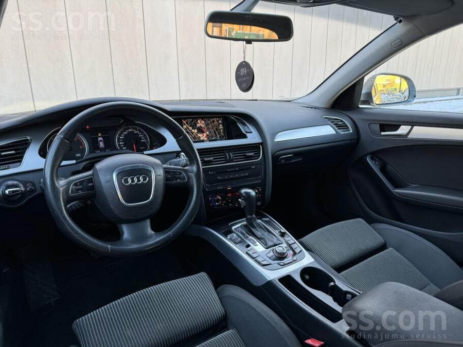 Grey Audi A4 2008 in Riga, with an engine capacity of 2.70 L and mileage of 254 thousand km for 4250 €, photo 9 on AUTOMOTO.COM.LV