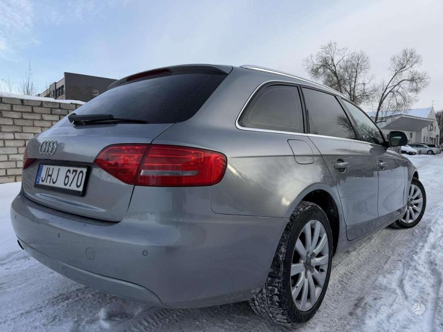 Grey Audi A4 2008 in Kaunas, with an engine capacity of 1.97 L and mileage of 361 thousand km for 4750 €, photo 4 on AUTOMOTO.COM.LV