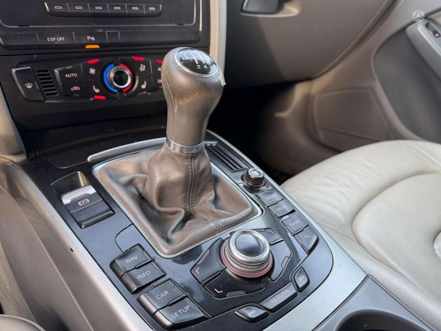 Grey Audi A4 2008 in Kaunas, with an engine capacity of 1.97 L and mileage of 361 thousand km for 4750 €, photo 6 on AUTOMOTO.COM.LV