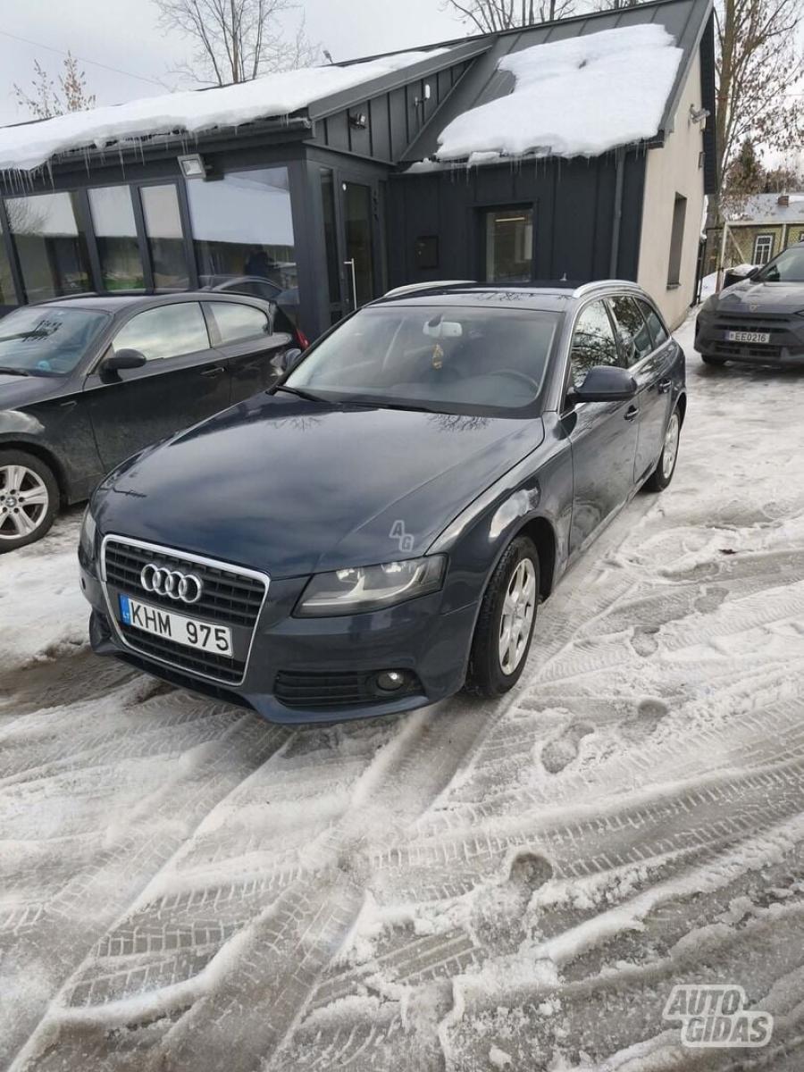 Pelēks Audi A4 2008 Kauņa, ar dzinēja tilpumu 2.00 L un nobraukumu 400 tūkst. km par 4000 €, foto 1 vietnē AUTOMOTO.COM.LV