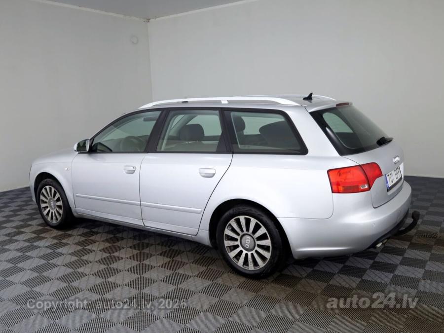 Pelēks Audi A4 2008 Tallina, ar dzinēja tilpumu 2.00 L un nobraukumu 288 tūkst. km par 1599 €, foto 4 vietnē AUTOMOTO.COM.LV