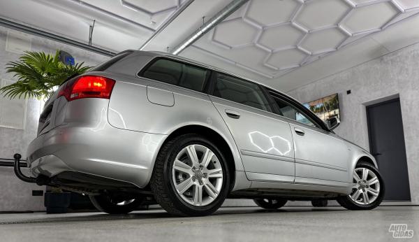 Grey Audi A4 2008 in Kaunas, with an engine capacity of 2.00 L and mileage of 264 thousand km for 3750 €, photo 5 on AUTOMOTO.COM.LV