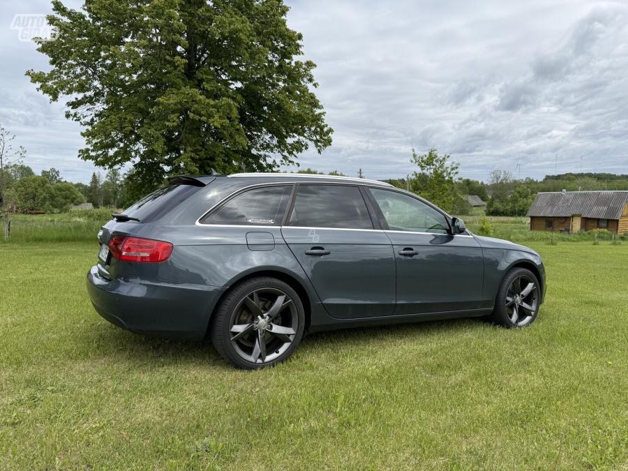Grey Audi A4 2008 in Vilnius, with an engine capacity of 2.00 L and mileage of 498 thousand km for 3500 €, photo 9 on AUTOMOTO.COM.LV