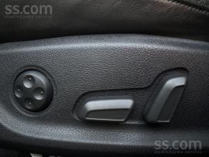 Grey Audi A4 2008 in Riga, with an engine capacity of 3.00 L and mileage of 338 thousand km for 4990 €, photo 17 on AUTOMOTO.COM.LV