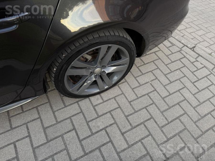 Grey Audi A4 2008 in Riga, with an engine capacity of 3.00 L and mileage of 338 thousand km for 4990 €, photo 36 on AUTOMOTO.COM.LV