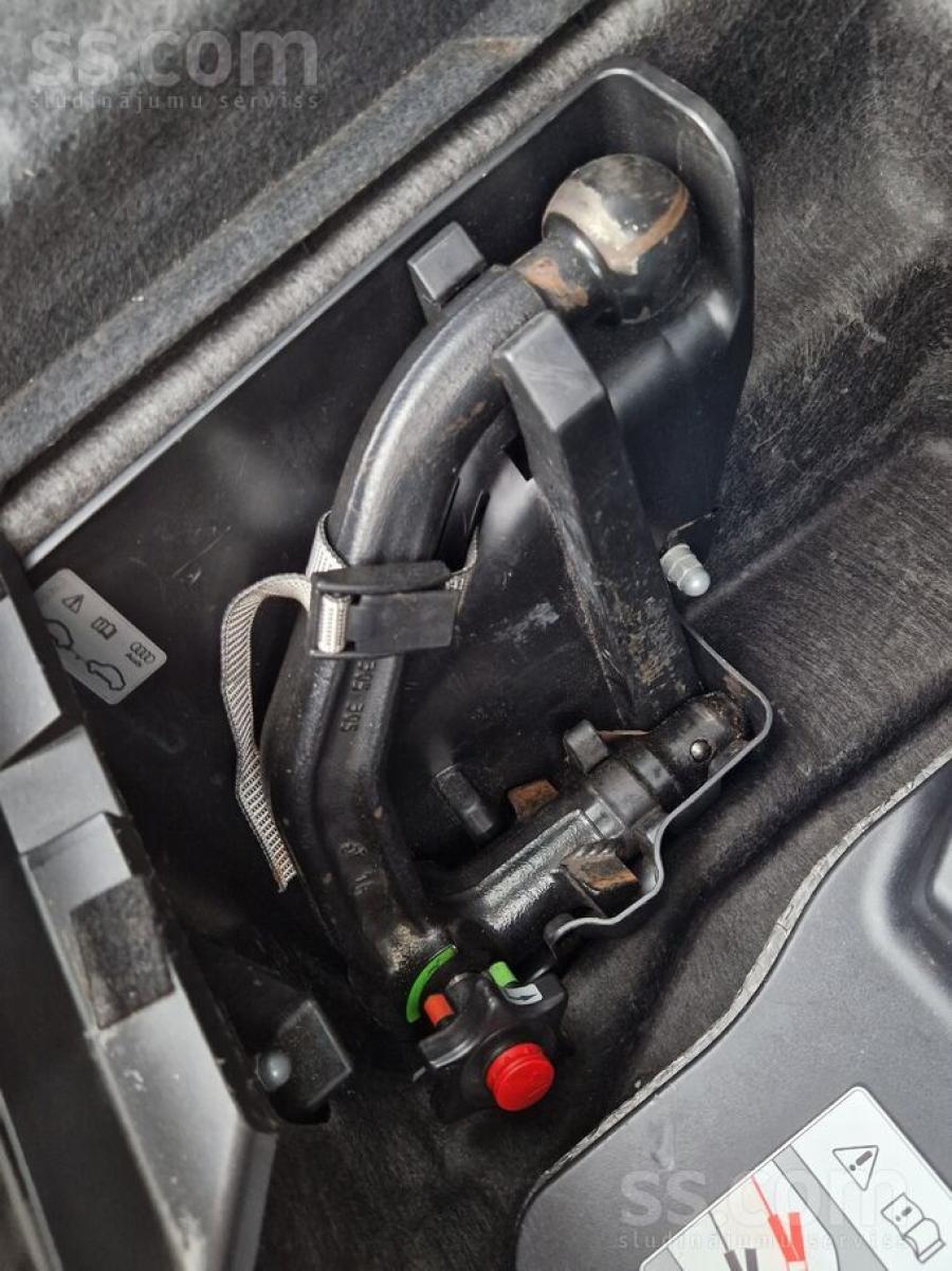 Grey Audi A4 2008 in Bauska, with an engine capacity of 2.00 L and mileage of 357 thousand km for 5250 €, photo 30 on AUTOMOTO.COM.LV