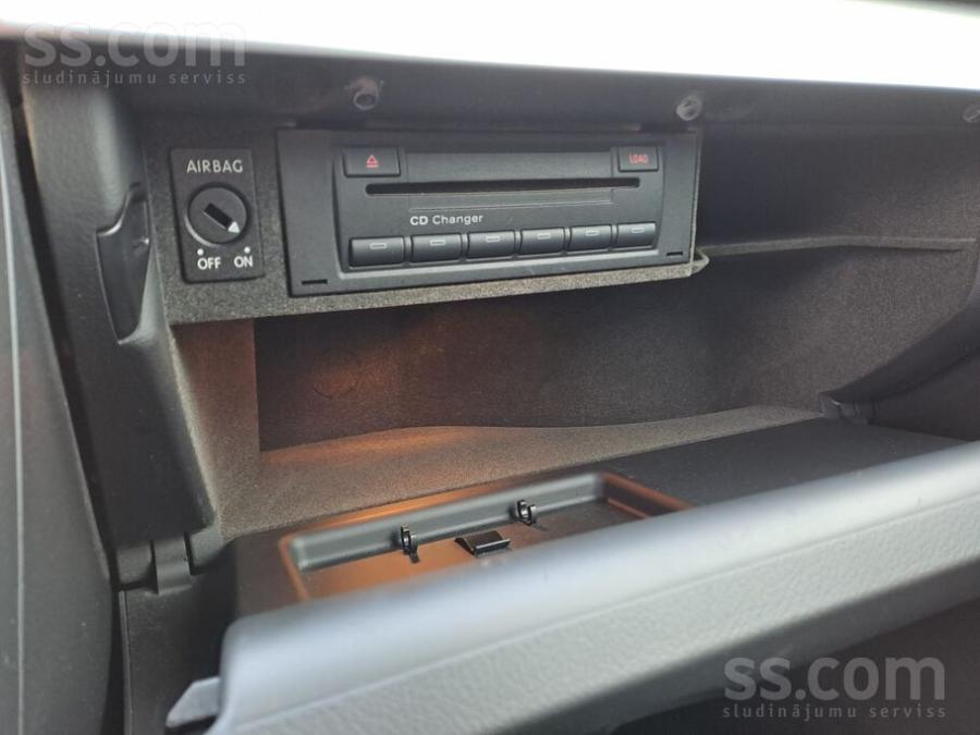 Pelēks Audi A4 2008 Daugavpils, ar dzinēja tilpumu 2.00 L un nobraukumu 256 tūkst. km par 4450 €, foto 19 vietnē AUTOMOTO.COM.LV