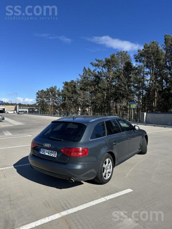 Pelēks Audi A4 2008 Rīga, ar dzinēja tilpumu 3.00 L un nobraukumu 470 tūkst. km par 5000 €, foto 2 vietnē AUTOMOTO.COM.LV