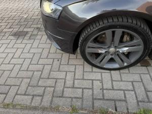 Grey Audi A4 2008 in Riga, with an engine capacity of 3.00 L and mileage of 338 thousand km for 4990 €, photo 11 on AUTOMOTO.COM.LV