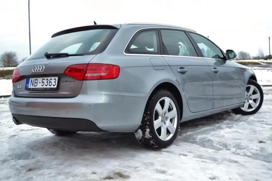 Pelēks Audi A4 2008 Jēkabpils, ar dzinēja tilpumu 2.00 L un nobraukumu 259 tūkst. km par 6900 €, foto 3 vietnē AUTOMOTO.COM.LV