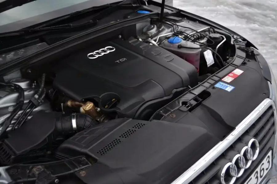 Pelēks Audi A4 2008 Jēkabpils, ar dzinēja tilpumu 2.00 L un nobraukumu 259 tūkst. km par 6900 €, foto 20 vietnē AUTOMOTO.COM.LV