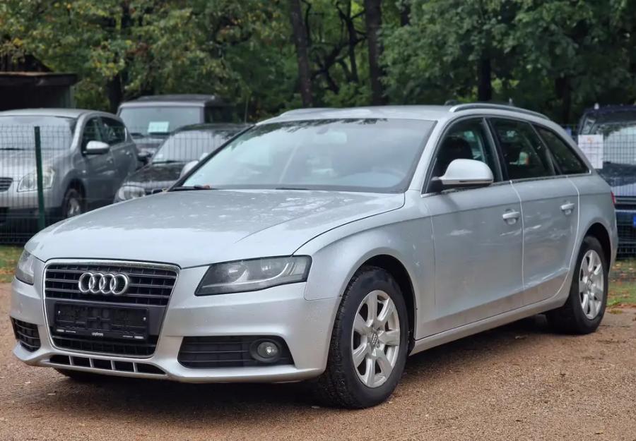 Pelēks Audi A4 2008 Grobiņa, ar dzinēja tilpumu 2.00 L un nobraukumu 310 tūkst. km par 4990 €, foto 3 vietnē AUTOMOTO.COM.LV