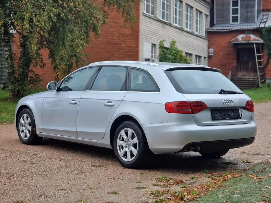 Pelēks Audi A4 2008 Grobiņa, ar dzinēja tilpumu 2.00 L un nobraukumu 310 tūkst. km par 4990 €, foto 4 vietnē AUTOMOTO.COM.LV