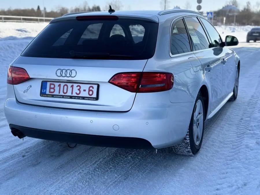 Grey Audi A4 2008 in Rezekne, with an engine capacity of 2.00 L and mileage of 267 thousand km for 6650 €, photo 5 on AUTOMOTO.COM.LV
