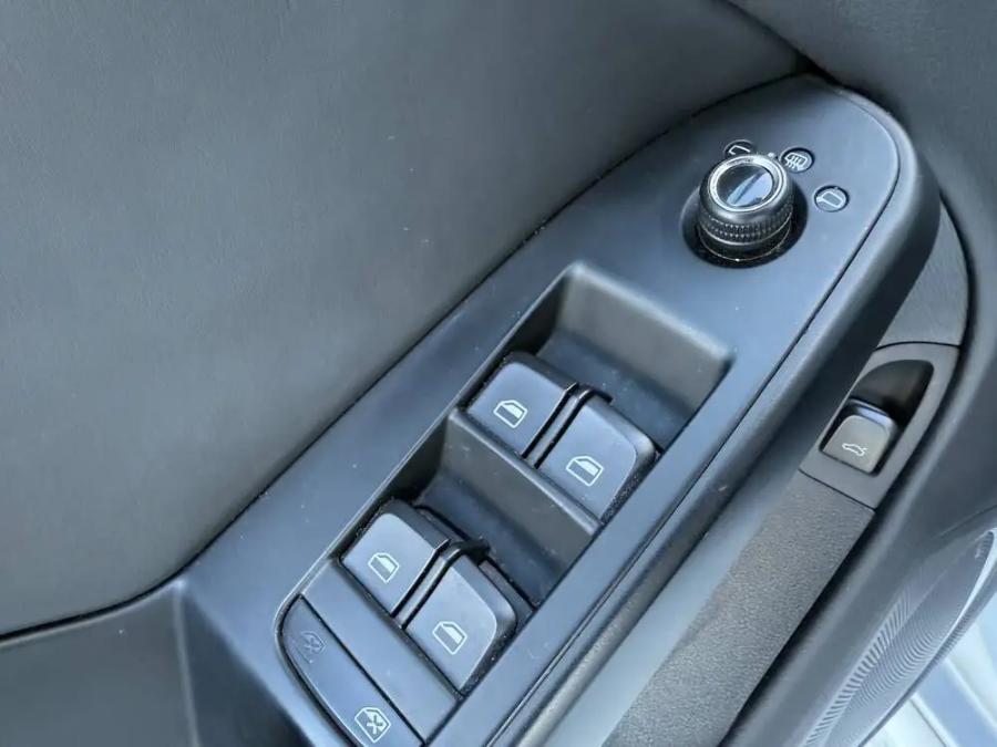 Grey Audi A4 2008 in Rezekne, with an engine capacity of 2.00 L and mileage of 267 thousand km for 6650 €, photo 23 on AUTOMOTO.COM.LV