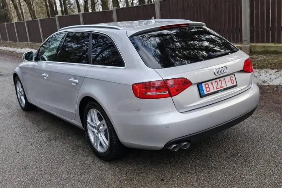 Pelēks Audi A4 2008 Jēkabpils, ar dzinēja tilpumu 2.00 L un nobraukumu 334 tūkst. km par 5790 €, foto 10 vietnē AUTOMOTO.COM.LV