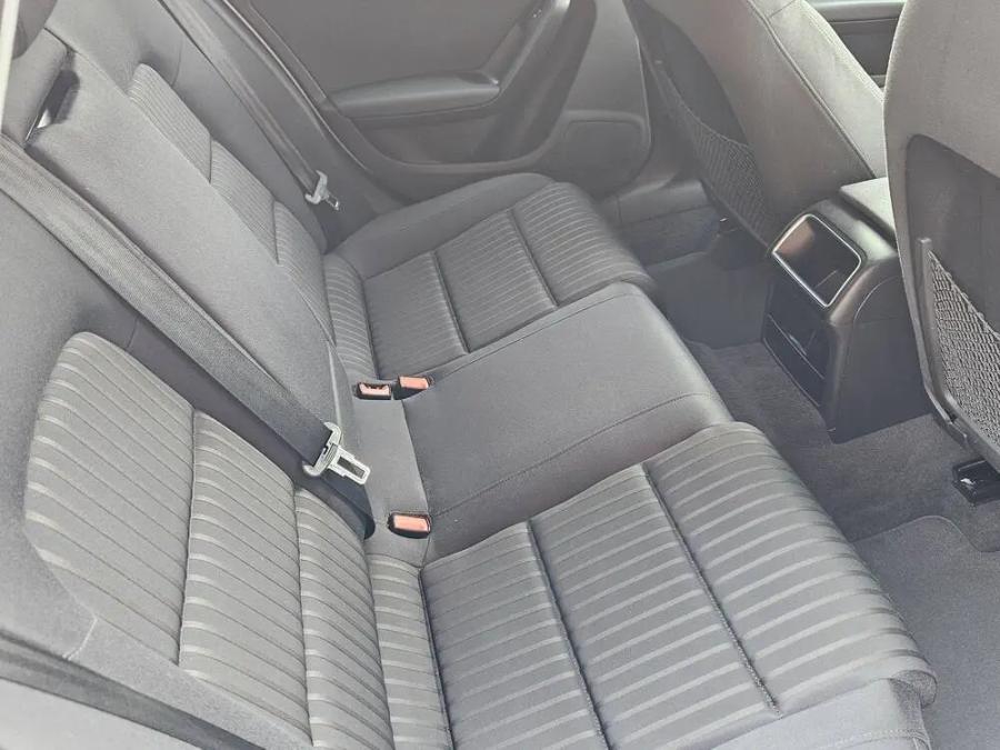 Pelēks Audi A4 2008 Jēkabpils, ar dzinēja tilpumu 2.00 L un nobraukumu 334 tūkst. km par 5790 €, foto 20 vietnē AUTOMOTO.COM.LV