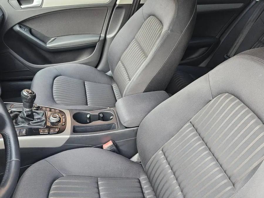 Pelēks Audi A4 2008 Jēkabpils, ar dzinēja tilpumu 2.00 L un nobraukumu 334 tūkst. km par 5790 €, foto 29 vietnē AUTOMOTO.COM.LV