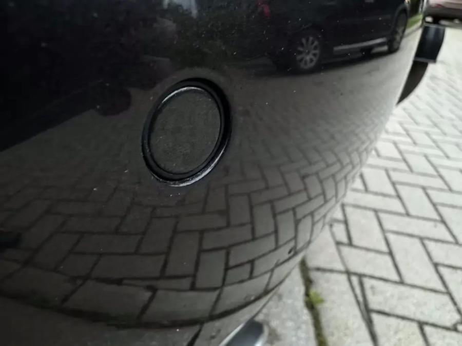 Grey Audi A4 2008 in Riga, with an engine capacity of 2.70 L and mileage of 390 thousand km for 4190 €, photo 12 on AUTOMOTO.COM.LV