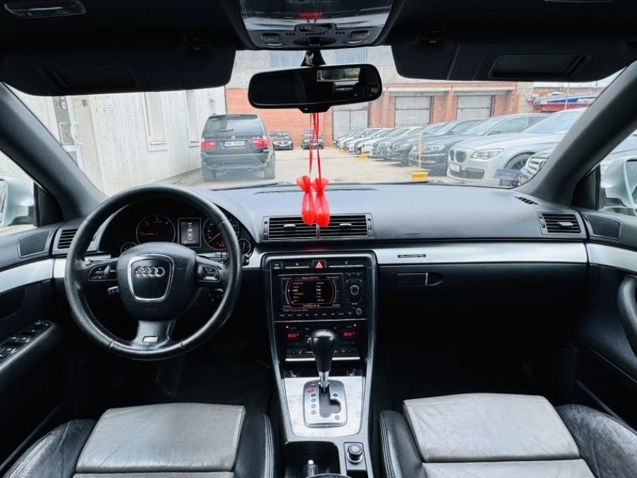 Pelēks Audi A4 2008 Rīga, ar dzinēja tilpumu 3.00 L un nobraukumu 336 tūkst. km par 3750 €, foto 4 vietnē AUTOMOTO.COM.LV
