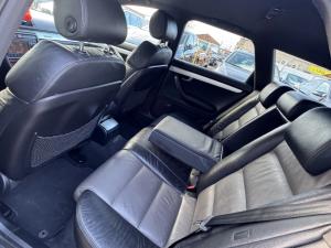 Pelēks Audi A4 2008 Rīga, ar dzinēja tilpumu 3.00 L un nobraukumu 336 tūkst. km par 3750 €, foto 17 vietnē AUTOMOTO.COM.LV