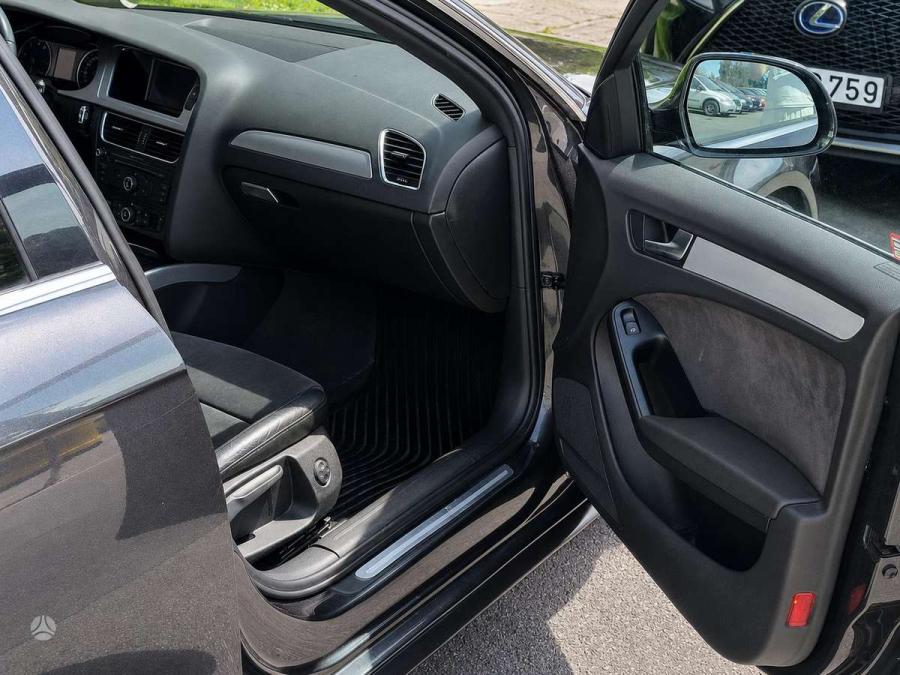 Pelēks Audi A4 2008 Viļņa, ar dzinēja tilpumu 1.98 L un nobraukumu 312 tūkst. km par 5000 €, foto 5 vietnē AUTOMOTO.COM.LV