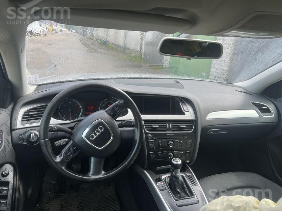 Pelēks Audi A4 2008 Rīga, ar dzinēja tilpumu 2.00 L un nobraukumu 350 tūkst. km par 3500 €, foto 7 vietnē AUTOMOTO.COM.LV