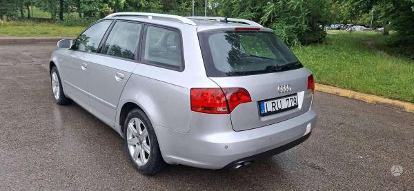 Pelēks Audi A4 2008 Viļņa, ar dzinēja tilpumu 1.99 L un nobraukumu 341 tūkst. km par 1750 €, foto 5 vietnē AUTOMOTO.COM.LV