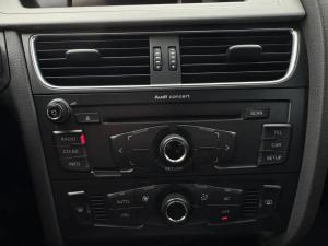 Pelēks Audi A4 2008 Rīga, ar dzinēja tilpumu 2.00 L un nobraukumu 313 tūkst. km par 4290 €, foto 16 vietnē AUTOMOTO.COM.LV