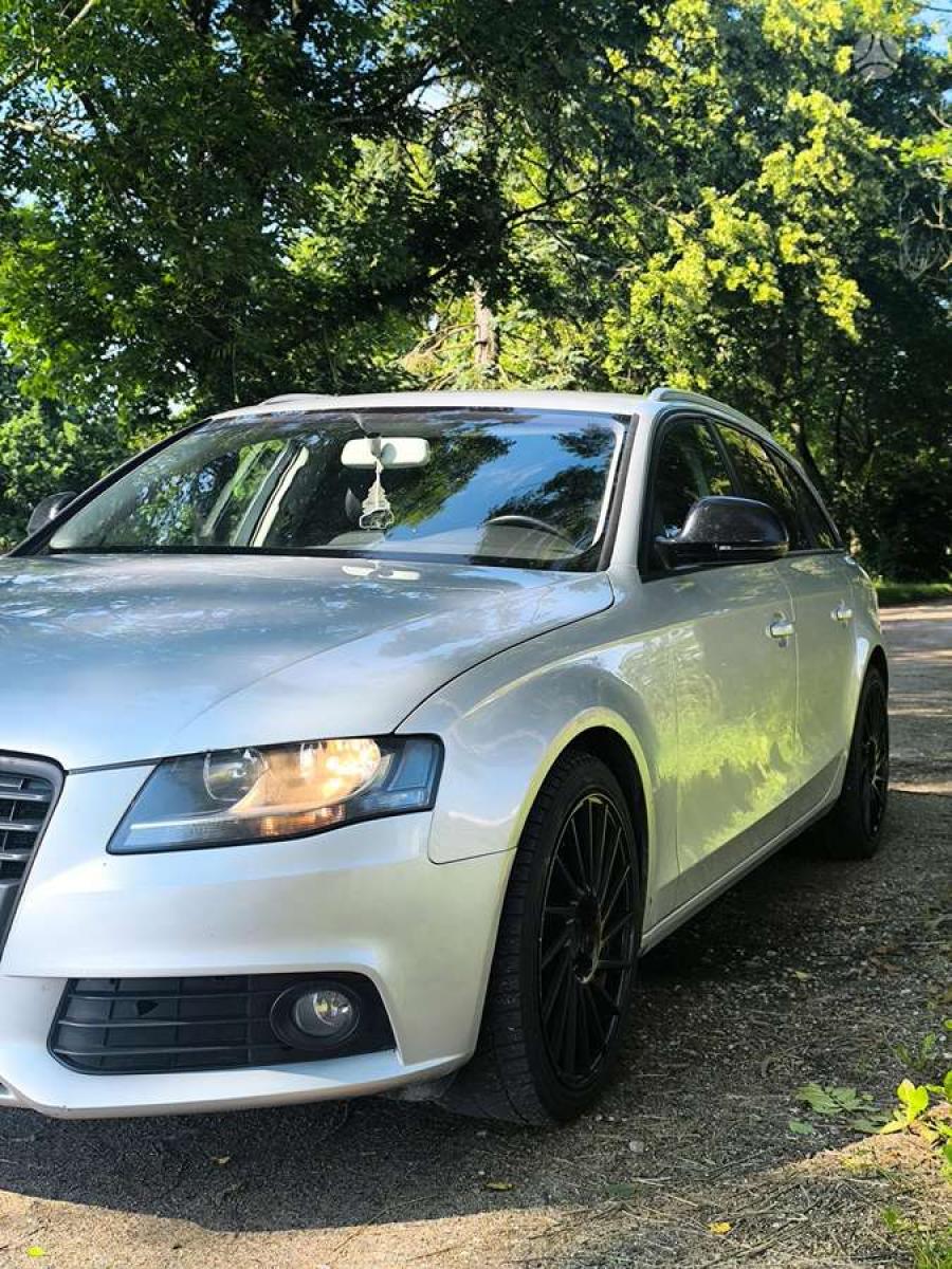 Pelēks Audi A4 2008 Kretinga, ar dzinēja tilpumu 2.70 L un nobraukumu 266 tūkst. km par 4200 €, foto 3 vietnē AUTOMOTO.COM.LV