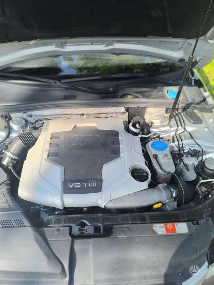 Pelēks Audi A4 2008 Kretinga, ar dzinēja tilpumu 2.70 L un nobraukumu 266 tūkst. km par 4200 €, foto 9 vietnē AUTOMOTO.COM.LV