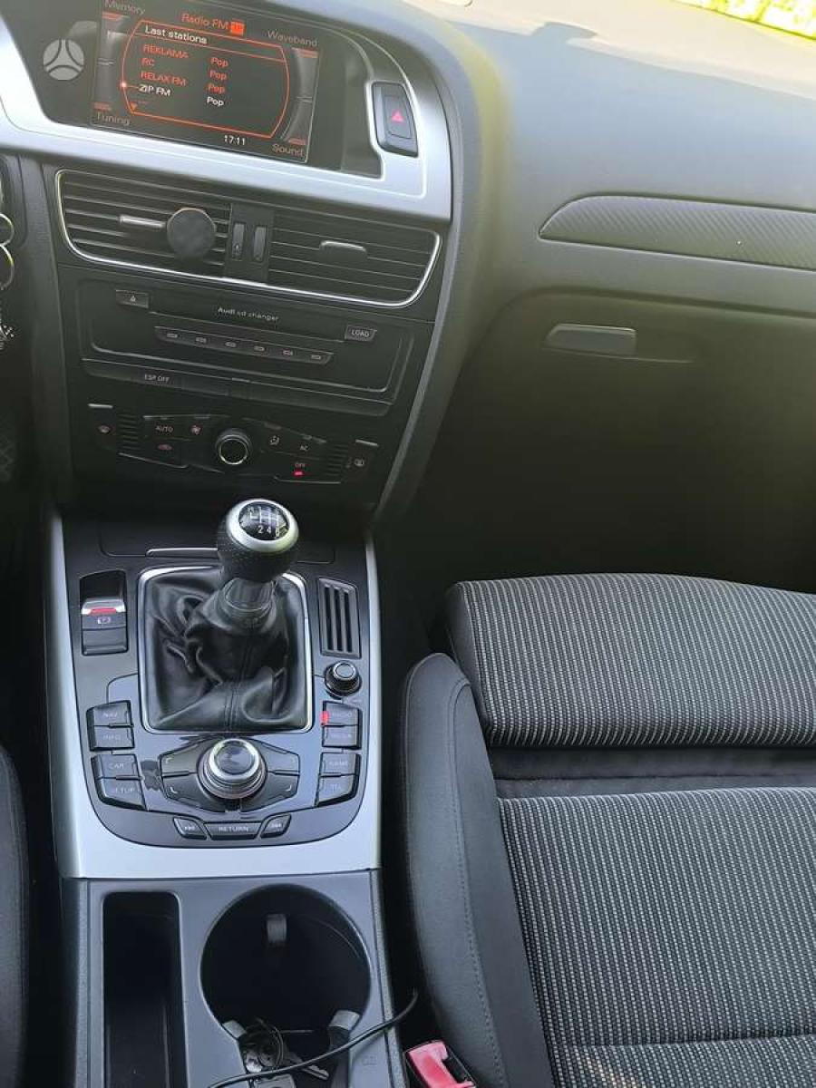 Pelēks Audi A4 2008 Kretinga, ar dzinēja tilpumu 2.70 L un nobraukumu 266 tūkst. km par 4200 €, foto 10 vietnē AUTOMOTO.COM.LV