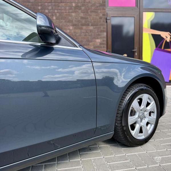 Pelēks Audi A4 2008 Kaišiadorys, ar dzinēja tilpumu 1.97 L un nobraukumu 304 tūkst. km par 4550 €, foto 9 vietnē AUTOMOTO.COM.LV