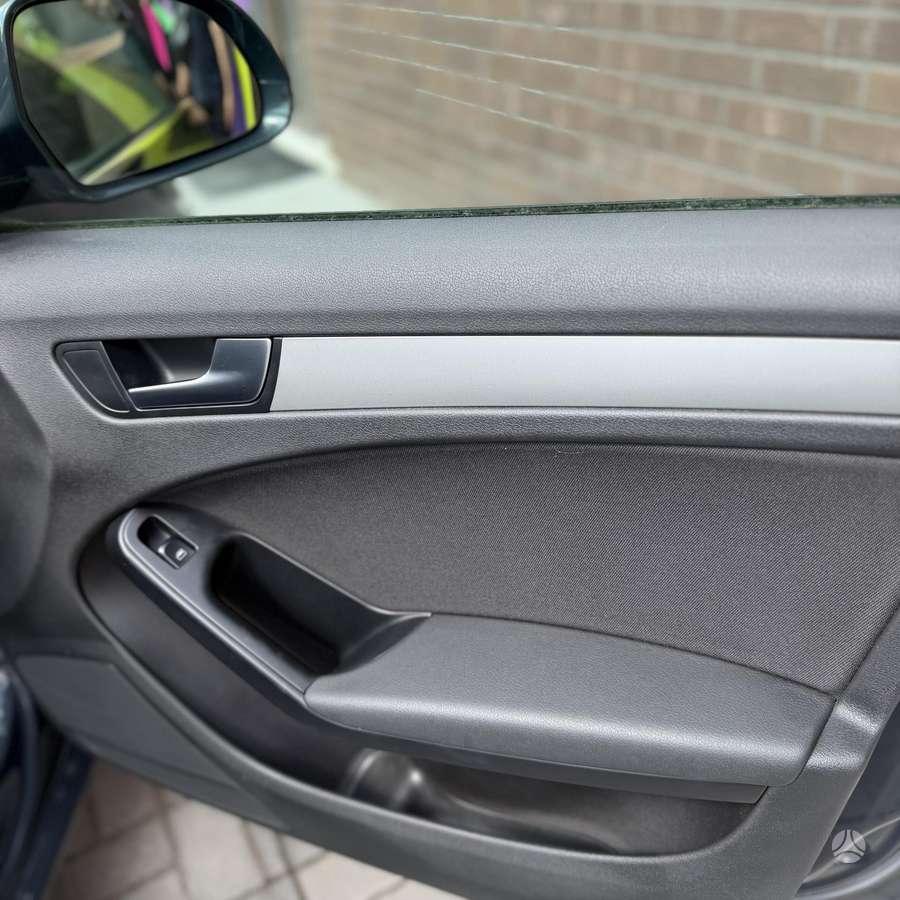 Pelēks Audi A4 2008 Kaišiadorys, ar dzinēja tilpumu 1.97 L un nobraukumu 304 tūkst. km par 4550 €, foto 31 vietnē AUTOMOTO.COM.LV