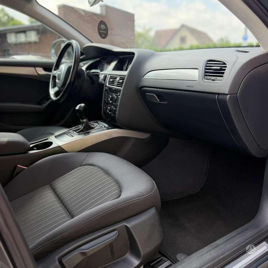 Pelēks Audi A4 2008 Kaišiadorys, ar dzinēja tilpumu 1.97 L un nobraukumu 304 tūkst. km par 4550 €, foto 32 vietnē AUTOMOTO.COM.LV