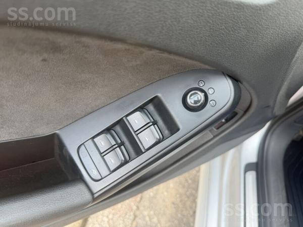 Grey Audi A4 2008 in Tukums, with an engine capacity of 2.00 L and mileage of 285 thousand km for 7290 €, photo 8 on AUTOMOTO.COM.LV