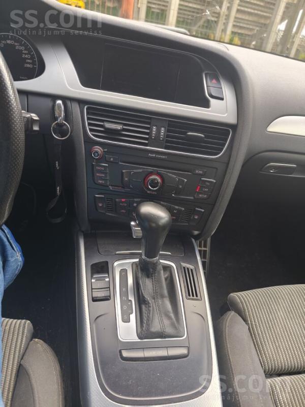 Pelēks Audi A4 2008 Rīga, ar dzinēja tilpumu 1.80 L un nobraukumu 460 tūkst. km par 1850 €, foto 8 vietnē AUTOMOTO.COM.LV